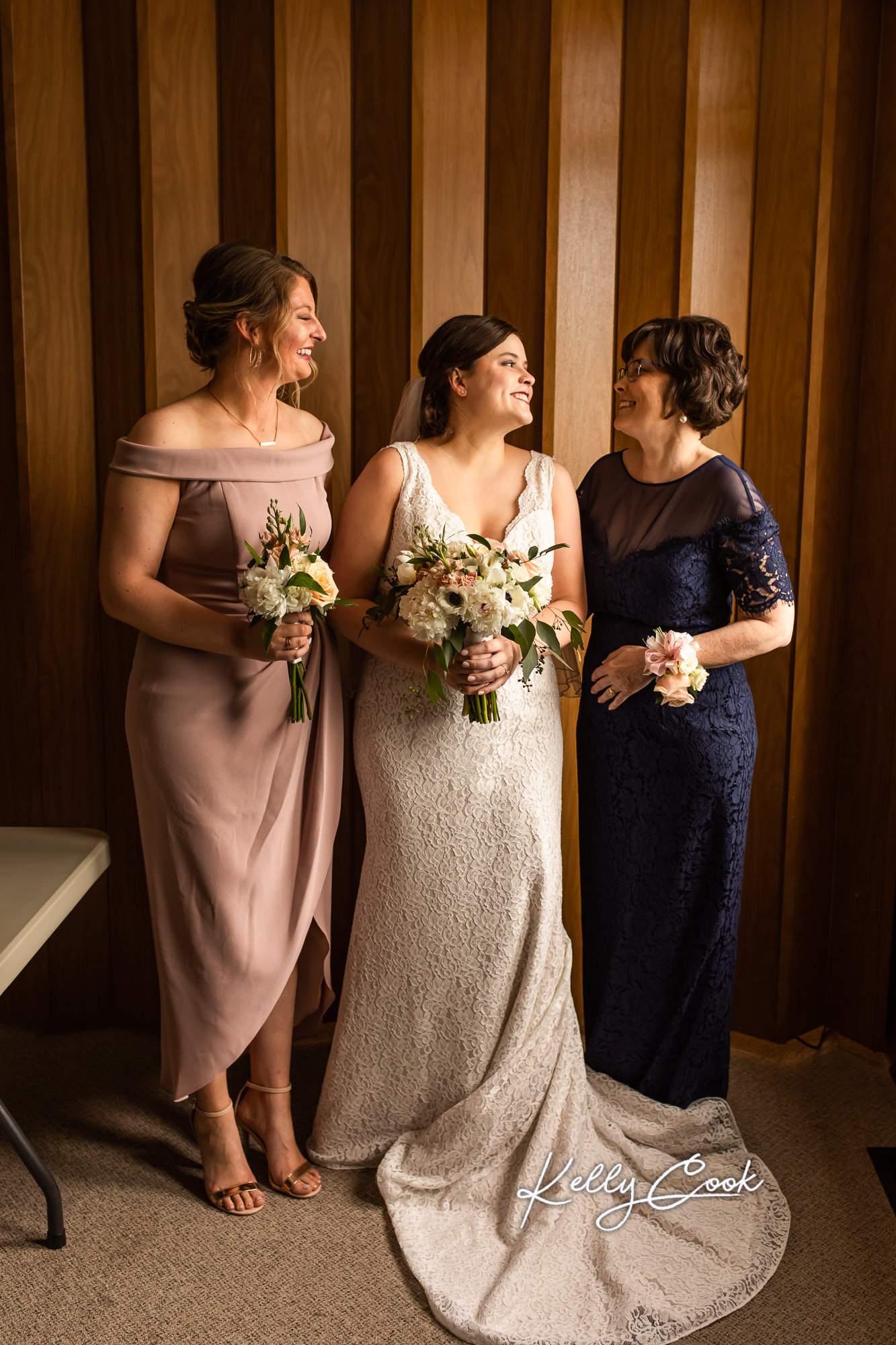 Intimate Wedding Ceremony | Maria & Ryan - kellycookphoto.com