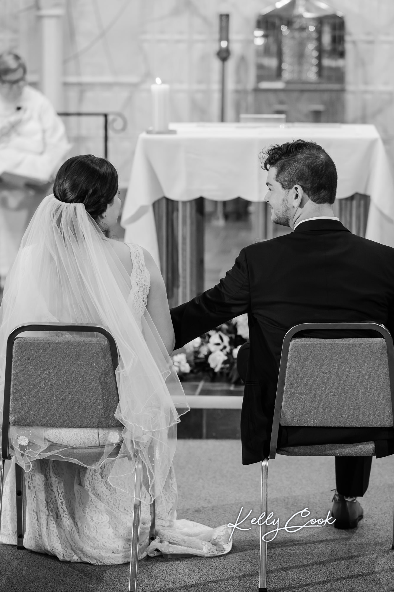 Intimate Wedding Ceremony | Maria & Ryan - kellycookphoto.com