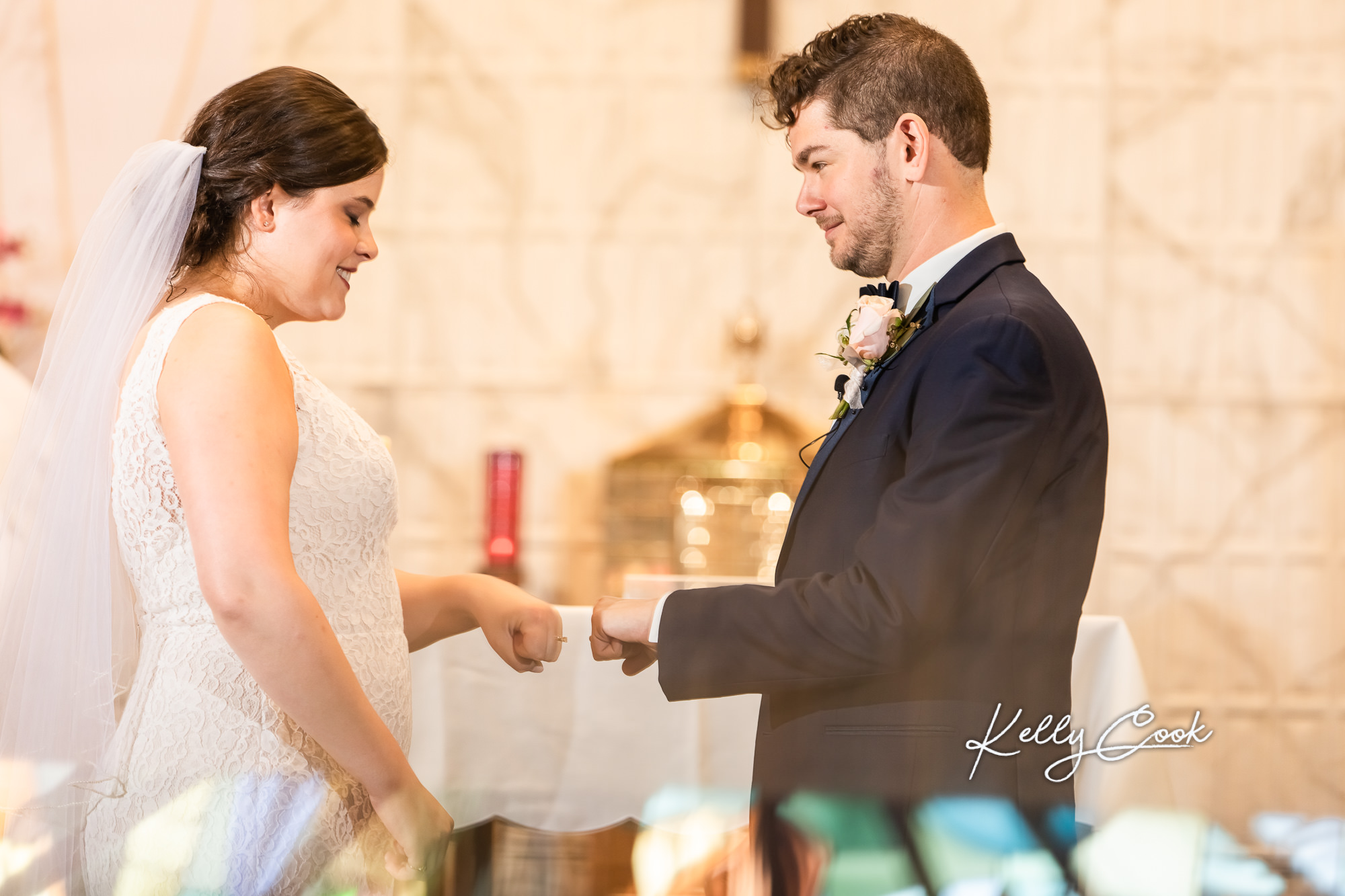 Intimate Wedding Ceremony | Maria & Ryan - kellycookphoto.com