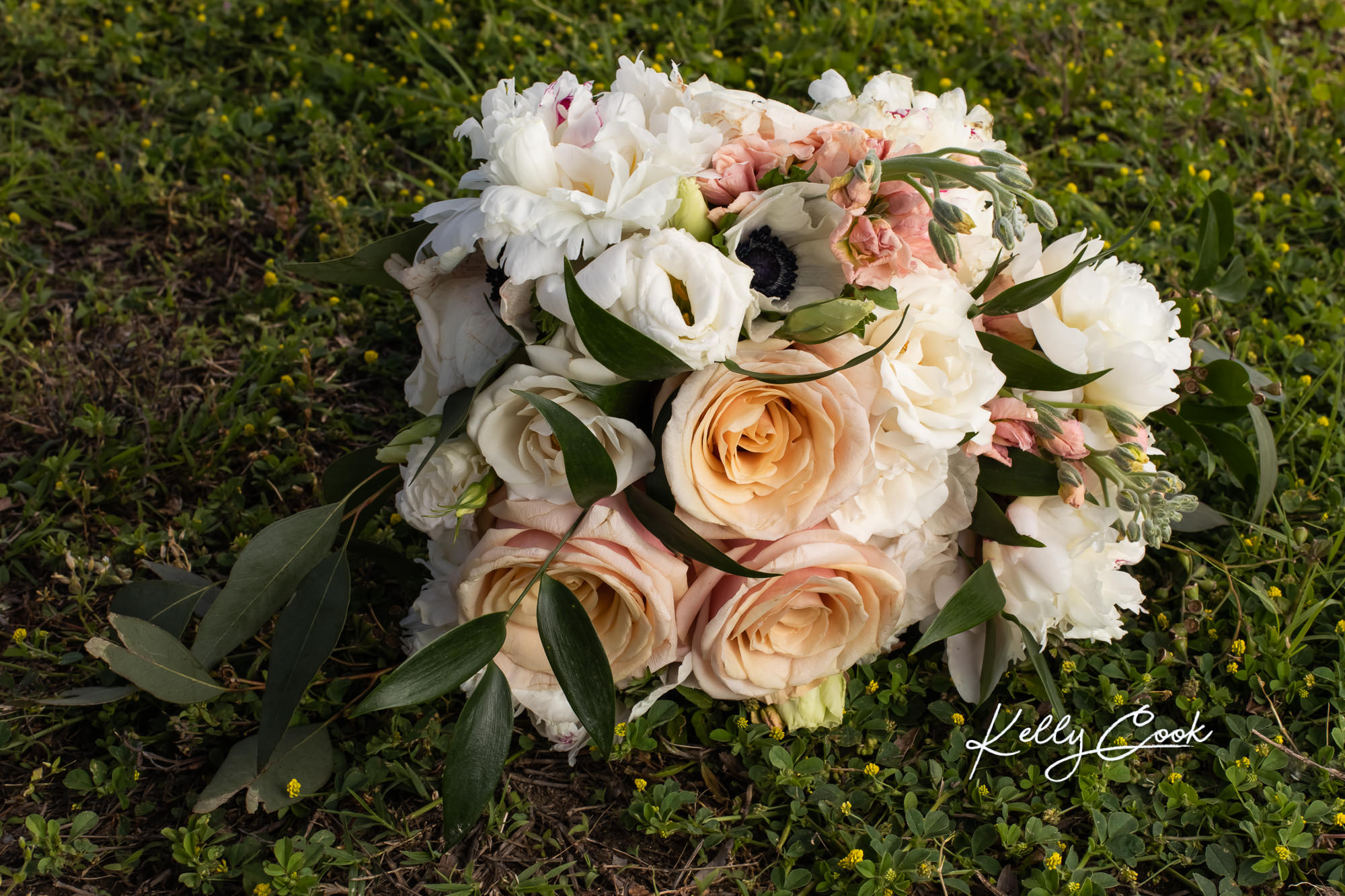 Intimate Wedding Ceremony | Maria & Ryan - kellycookphoto.com